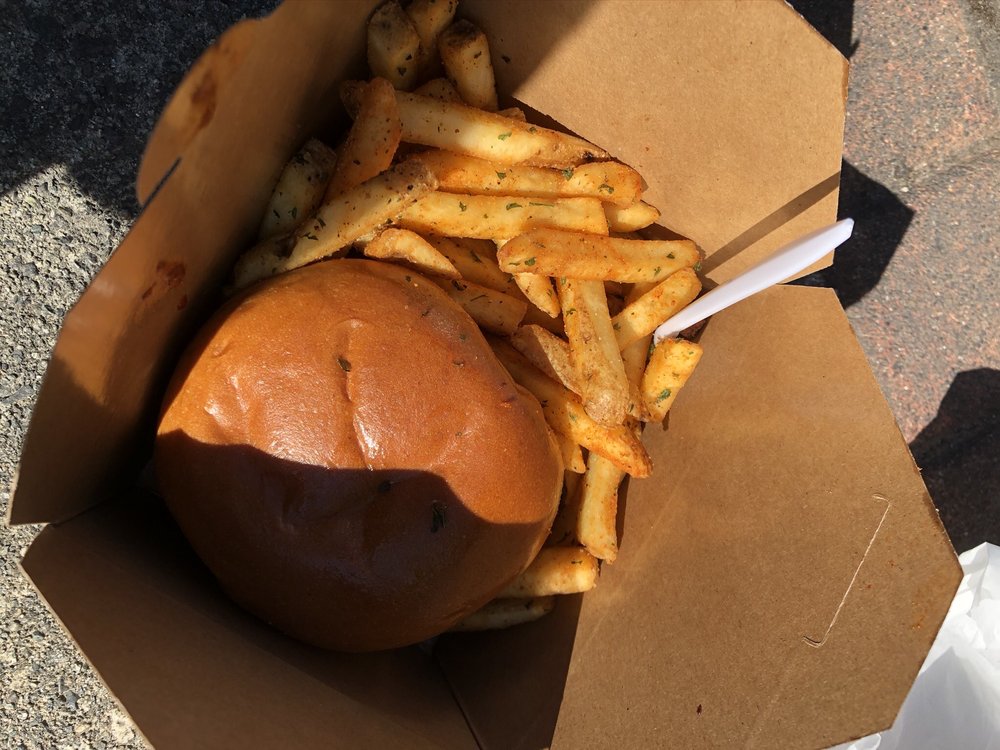 TRUCKIN BBQ - Updated March 2025 - 15 Photos & 13 Reviews - Surrey ...