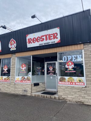 HALAL ROOSTER - Updated December 2025 - 19 Photos - 2882 Dewey Ave ...