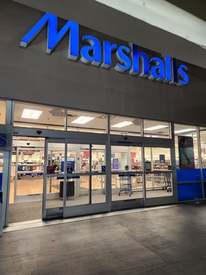 MARSHALLS - Updated October 2025 - 33 Photos & 45 Reviews - 1055 ...