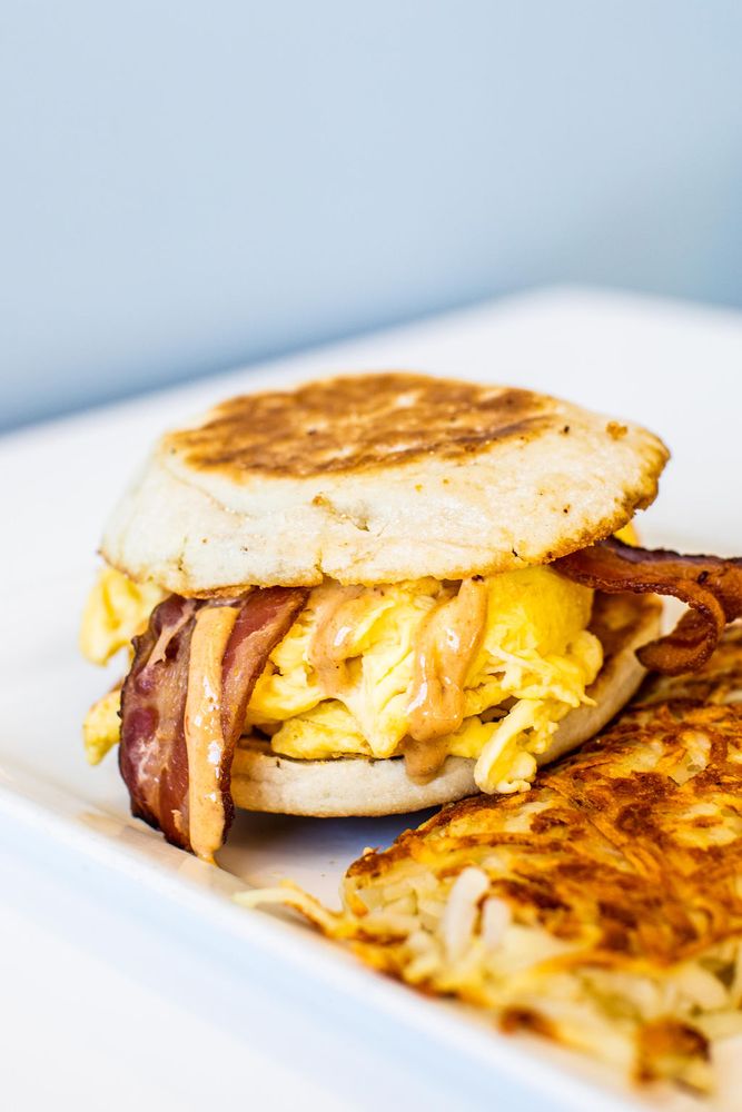 OVER EASY - TEMPE - Updated June 2024 - 45 Photos - 690 S Novus Pl ...