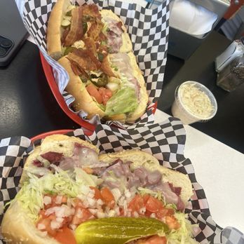 DAN’S SUPER SUBS - Updated December 2024 - 952 Photos & 1855 Reviews ...