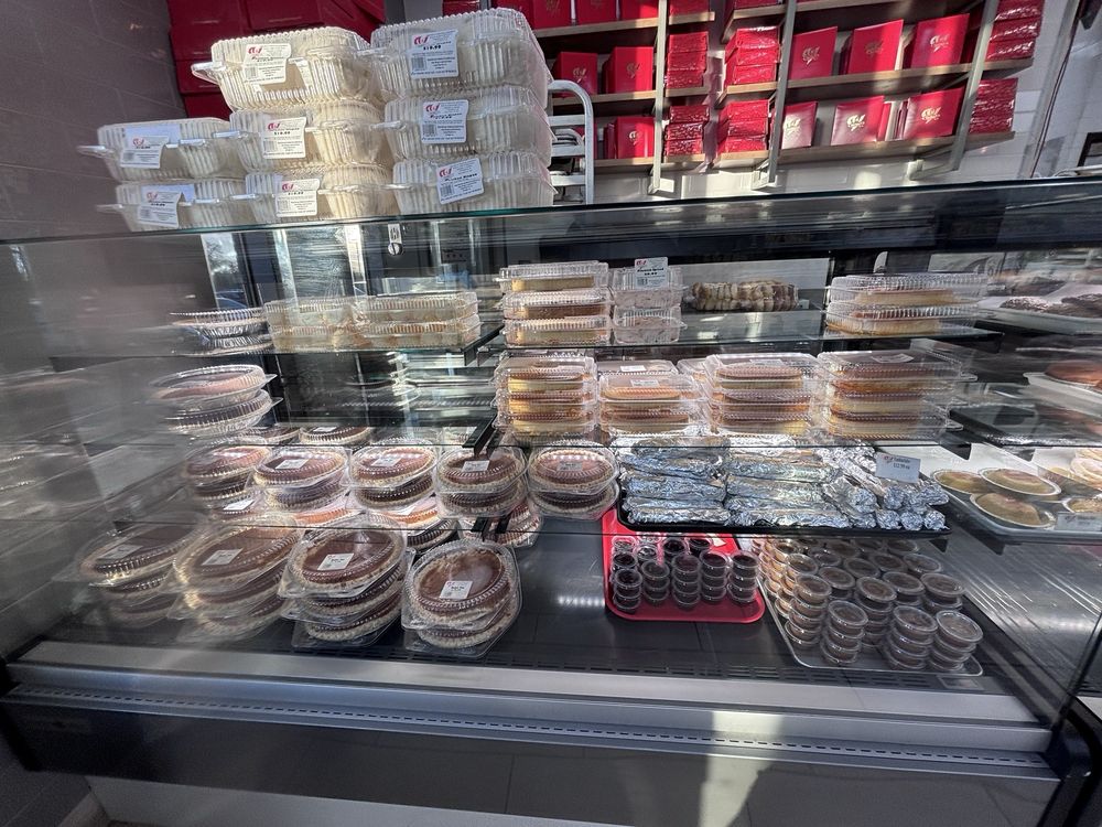 VALERIO’S TROPICAL BAKESHOP - Updated December 2025 - 133 Photos & 56 ...