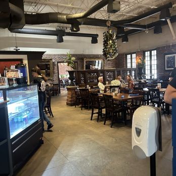 BREAD WINNERS CAFE & BAKERY - PLANO - Updated August 2025 - 728 Photos ...