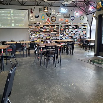 D20: A BAR WITH CHARACTERS - Updated November 2025 - 27 Photos & 31 ...