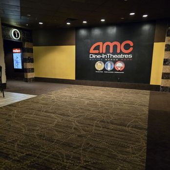 AMC DINE-IN MENLO PARK 12 - Updated January 2026 - 372 Photos & 695 ...