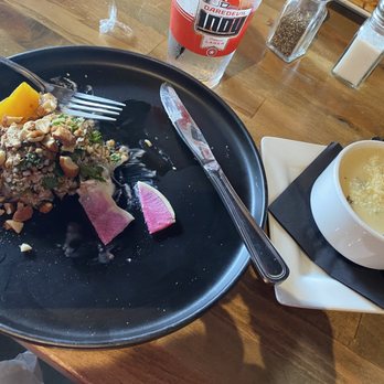 THE RED YETI - Updated June 2025 - 721 Photos & 594 Reviews - 256 ...