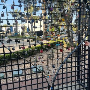 THE SHOPS AT DOS LAGOS - Updated January 2025 - 280 Photos & 151 ...