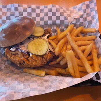 LA HOT CHICKEN - Updated December 2025 - 78 Photos & 82 Reviews - 42314 ...