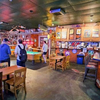 CROWN AND ANCHOR PUB - Updated January 2026 - 124 Photos & 341 Reviews ...