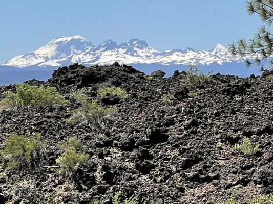 LAVA LANDS VISITOR CENTER - Updated June 2025 - 197 Photos & 56 Reviews ...