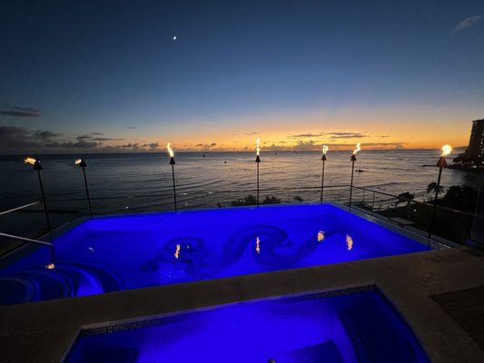 MUGEN - Updated July 2025 - 1100 Photos & 108 Reviews - 2452 Kalakaua ...