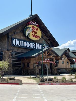BASS PRO SHOPS - GRAPEVINE - Updated March 2025 - 311 Photos & 204 ...