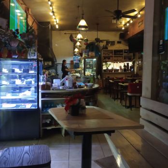 PANIZZA BISTRO - Updated December 2025 - 325 Photos & 210 Reviews ...