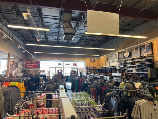 WORK WORLD - Updated September 2025 - 30 Photos - 7181 Camino Arroyo ...