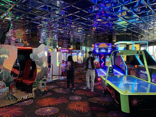 ATLANTIS FUN CENTER - Updated August 2024 - 109 Photos & 16 Reviews ...