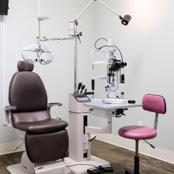 DISTINCTIVE EYES OPTOMETRY - 23 Photos & 14 Reviews - 1641 Colusa Hwy ...