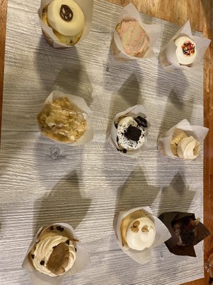 SCRATCH CUPCAKERY | 65 Photos & 80 Reviews - 927 East 2nd Ave ...