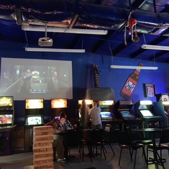 BITBAR - Updated August 2025 - 36 Photos & 56 Reviews - 701 West Elms ...