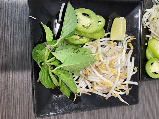 PHOEVER - Updated October 2025 - 66 Photos & 51 Reviews - 4022 Central ...