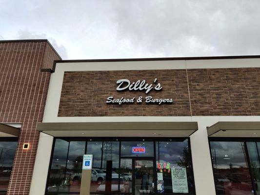 DILLY’S SEAFOOD & BURGERS - 25 Photos & 43 Reviews - 3244 Meridiana ...