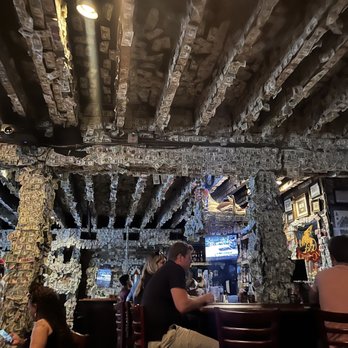 THE GRIFFON - 573 Photos & 492 Reviews - 18 Vendue Range, Charleston ...