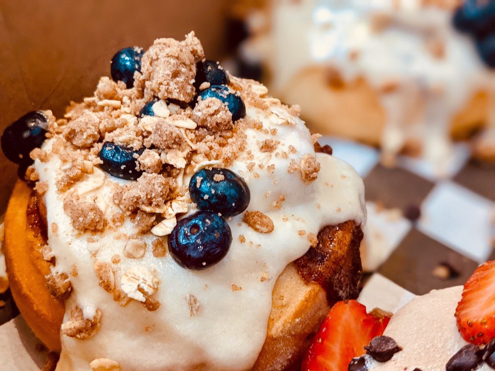 CINNAHOLIC - Updated July 2025 - 465 Photos & 290 Reviews - 1887 East ...