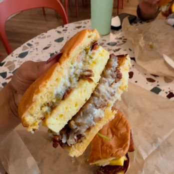 ALLEZ CAFE - Updated July 2024 - 142 Photos & 76 Reviews - 2239 N ...