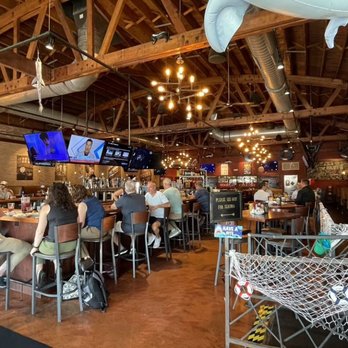 TAP HOUSE GRILL - Updated July 2025 - 264 Photos & 454 Reviews - 56 W ...