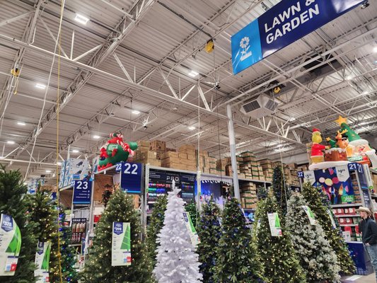LOWE’S HOME IMPROVEMENT - Updated October 2025 - 14 Photos & 38 Reviews ...