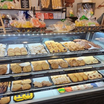 HILLCREST BAKERY - Updated August 2025 - 245 Photos & 302 Reviews ...