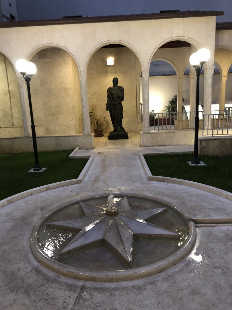 DOMUS AUSTRALIA - Updated August 2024 - Via Cernaia 14, Roma, Italy ...