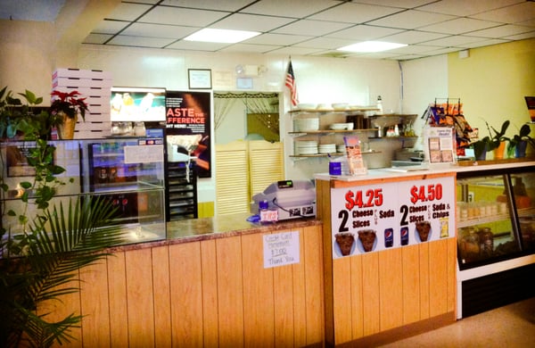 PARADISE PIZZA - Updated November 2025 - 16 Photos & 40 Reviews - 624 S ...