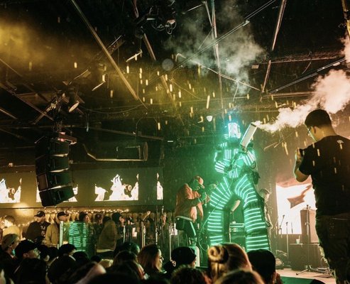 EL MALECON NIGHTCLUB - Updated December 2025 - 50 Photos & 103 Reviews ...