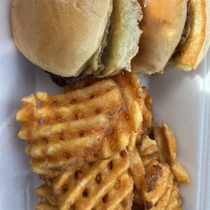 SMALLS SLIDERS - 19 Photos & 14 Reviews - 1642 Gause Blvd, Slidell ...