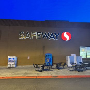SAFEWAY - Updated December 2025 - 22 Photos & 47 Reviews - 650 Elm St ...