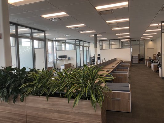 BROKERLINK - Updated November 2025 - 15 Photos - 575 100 Street SW ...