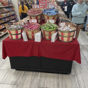 REDMON’S CANDY FACTORY - Updated December 2025 - 327 Photos & 126 ...