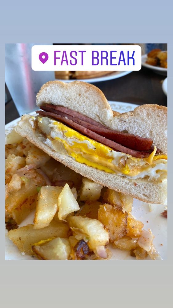 FAST BREAK - Updated January 2025 - 170 Photos & 161 Reviews - 1635 Rt ...