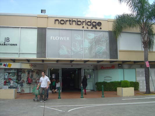 NORTHBRIDGE PLAZA - 113 Sailors Bay Rd, Northbridge New South Wales ...