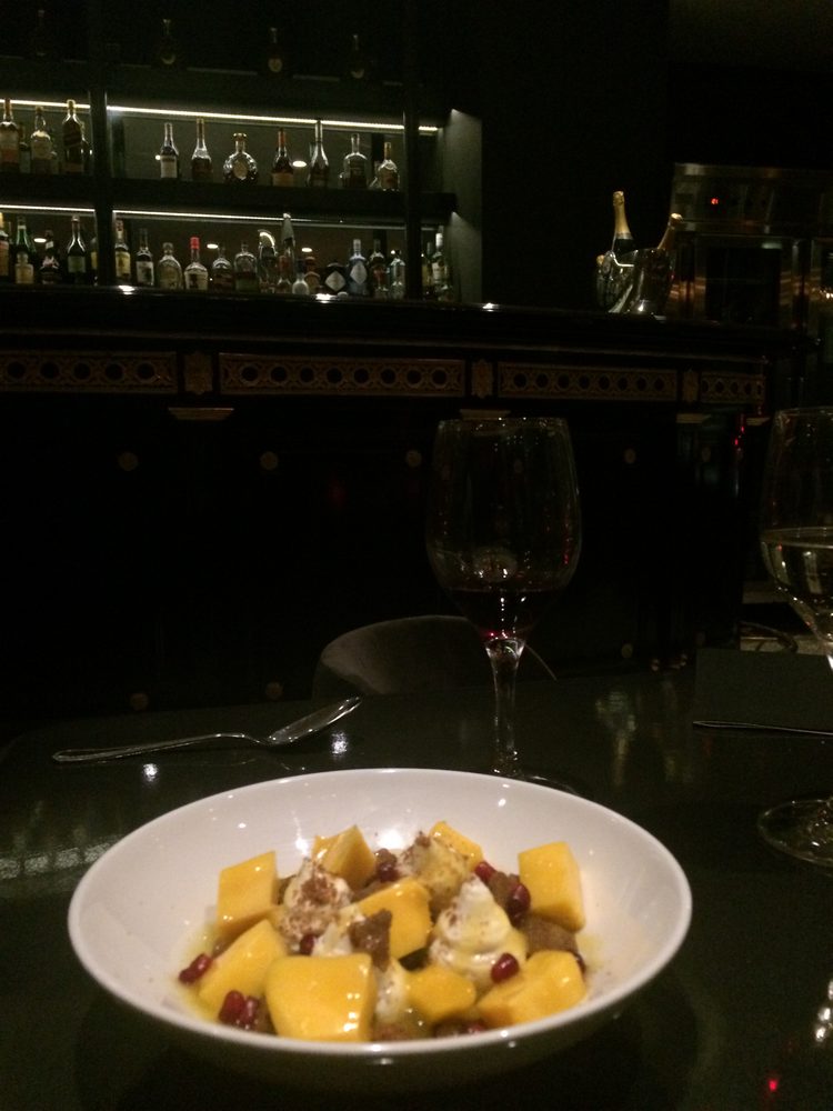 LITTLE VOLNEY’S - Updated June 2025 - 9 rue Volney, Paris, France ...