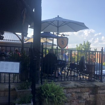 THE LIVERY TAVERN - Updated June 2024 - 75 Photos & 123 Reviews - 1134 ...