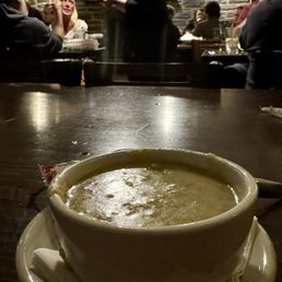 YARDVILLE INN RESTAURANT & TAVERN - Updated May 2025 - 27 Photos & 69 ...