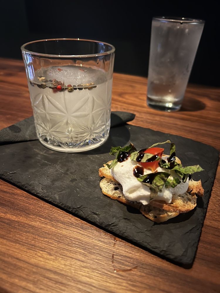 COAT ROOM - Updated December 2025 - 105 Photos & 48 Reviews - 385 ...