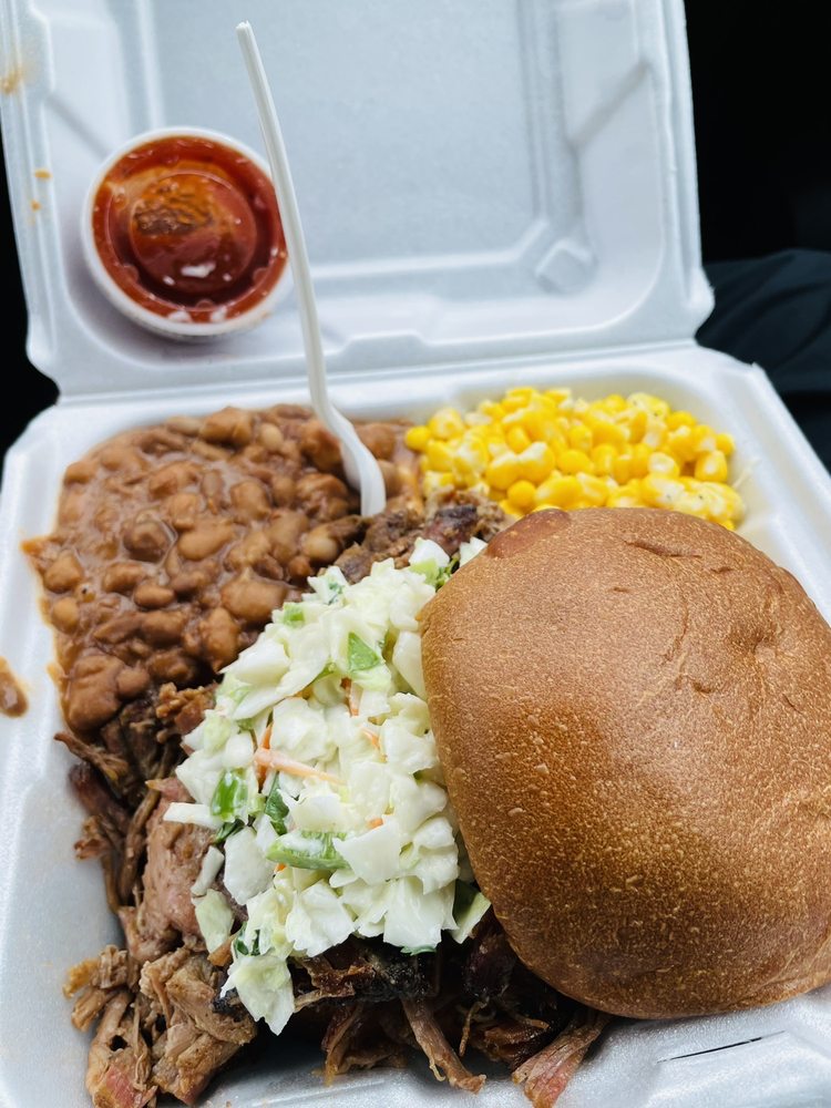 D&K BBQ - Updated June 2026 - 75 Photos & 101 Reviews - 275 North Forks ...