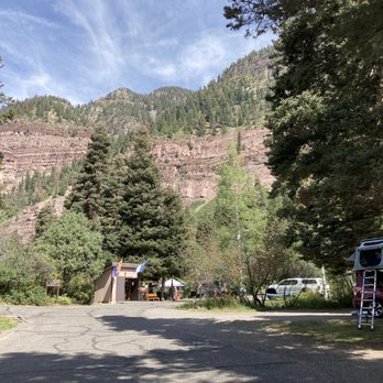 AMPHITHEATER CAMPGROUND - Updated September 2025 - 18 Photos & 16 ...