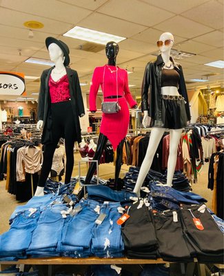 PLAZAMERICAS MALL - Updated October 2025 - 79 Photos & 31 Reviews - 201 ...