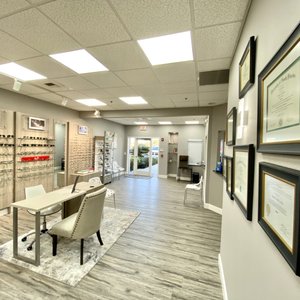 GULFCOAST EYE CENTER - Updated January 2026 - 37 Photos & 21 Reviews ...