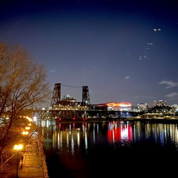 PORTLAND OREGON WHITE STAG SIGN - Updated October 2025 - 142 Photos ...