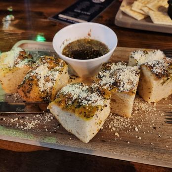 CROOKED CATTLE - Updated October 2025 - 69 Photos & 28 Reviews - 290 W ...