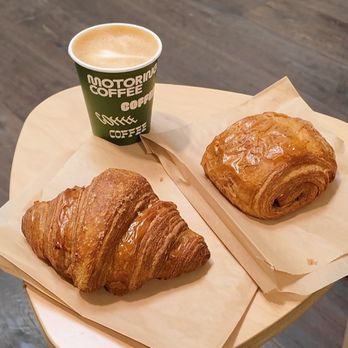 MOTORING COFFEE - Updated February 2025 - 343 Photos & 111 Reviews ...